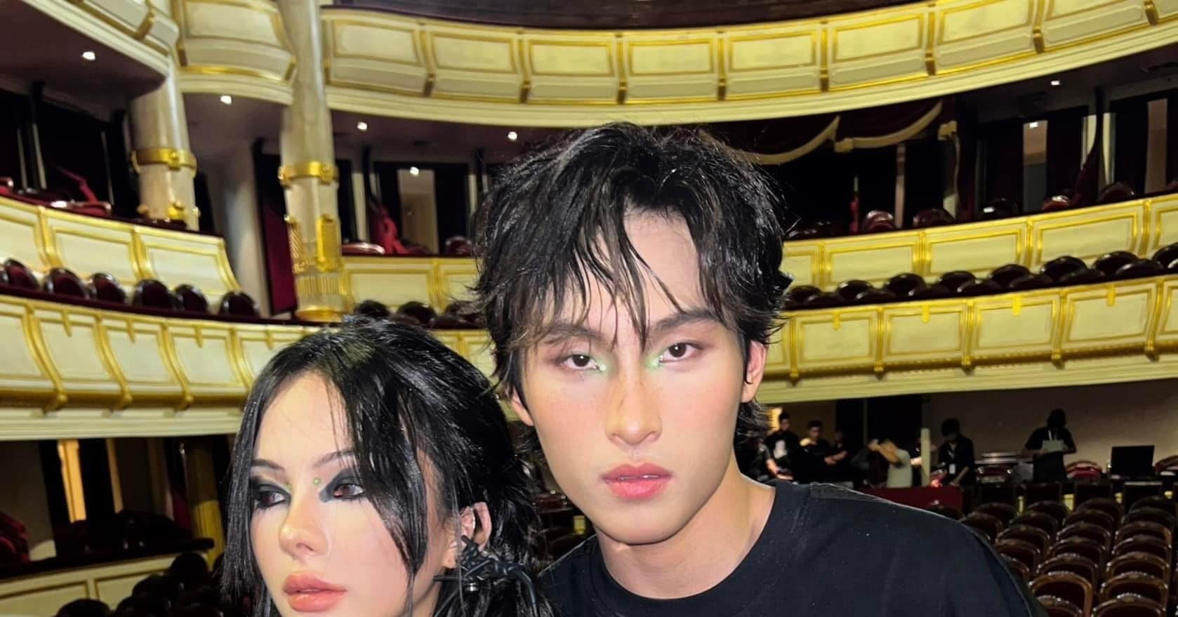 Mối quan hệ gần 4 năm của Wren Evans và hot girl vừa thừa nhận bị cắm sừng