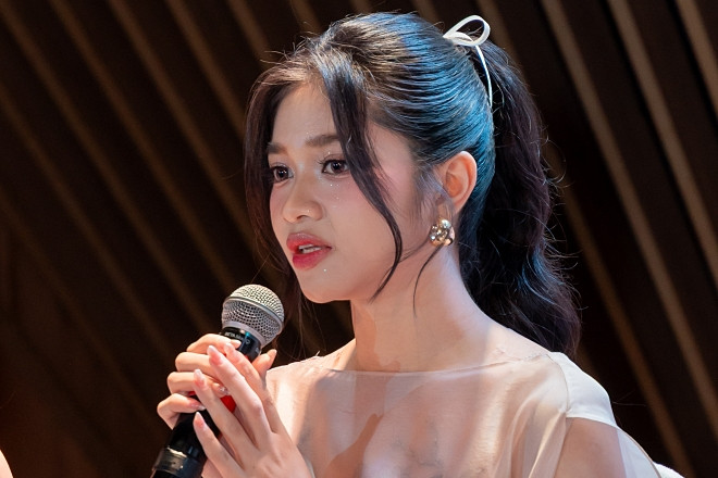 Á hậu Minh Kiên vui rớt nước mắt khi đậu casting phim