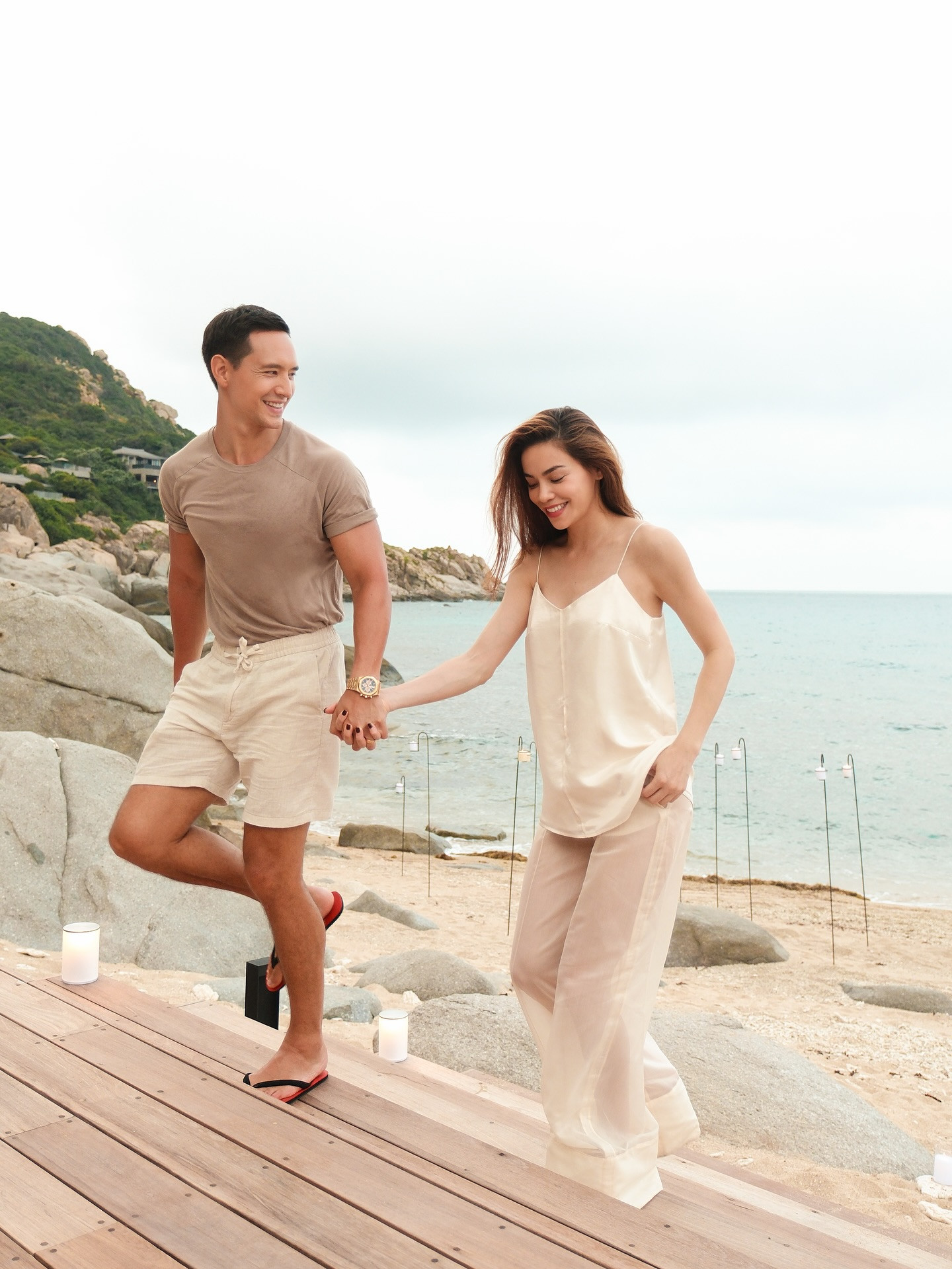 Hồ Ngọc Hà xả hình gia đình đẹp như tranh nghỉ dưỡng nơi xa xỉ nhất Việt Nam