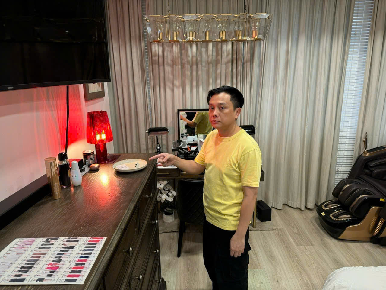 Động thái đầu tiên của NTK Công Trí giữa lúc vướng lao lý vì ma túy