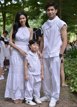 Con trai Trương Quỳnh Anh trổ mã cao 1m80, ngoại hình như diễn viên Hàn Quốc