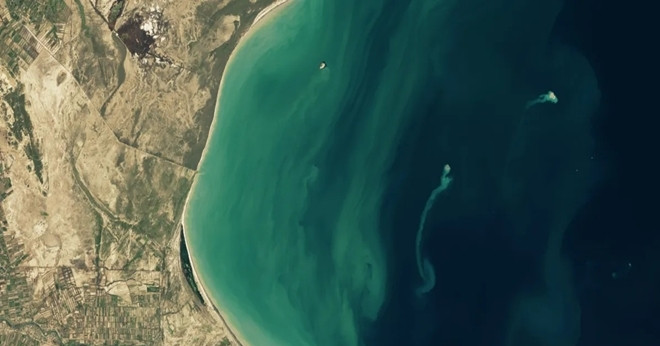 Vệ tinh NASA phát hiện đảo ma kỳ lạ giữa biển Caspi