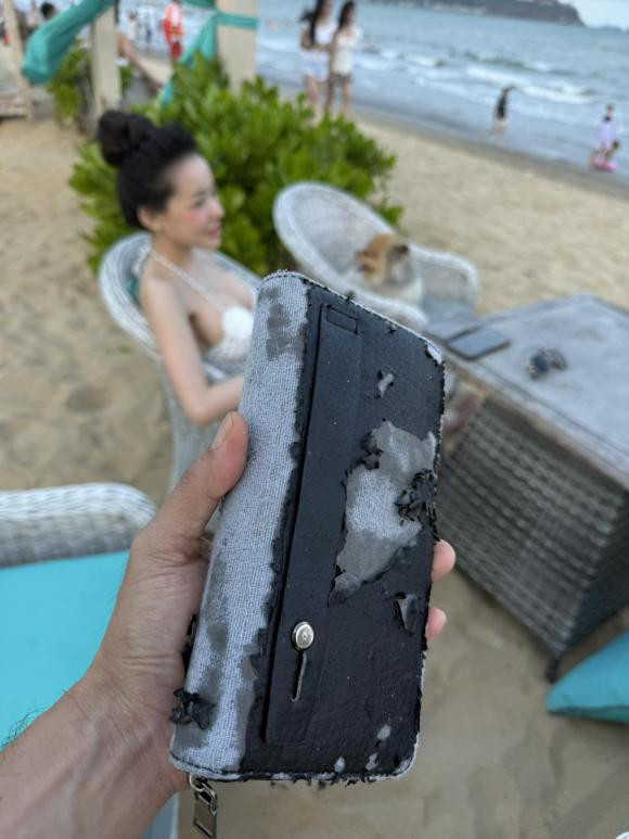 Lương Bằng Quang bị chụp lén, khác xa hình tự đăng?