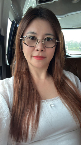 Nhan sắc NSƯT Kim Oanh trước khi sang Hàn dao kéo