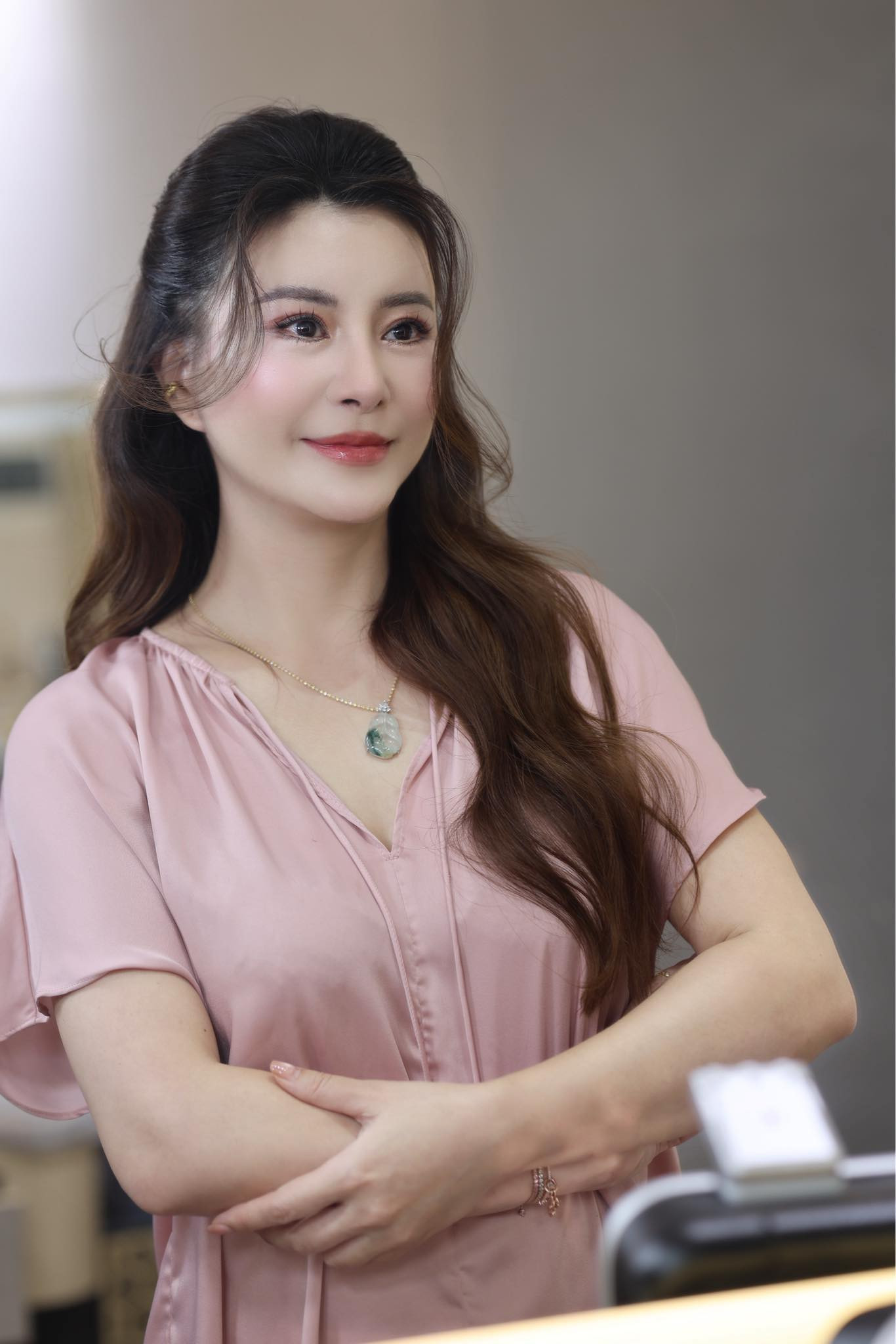 Diễn viên Kim Oanh lộ diện sau khi chi 1 tỷ thẩm mỹ, có khác hình tự đăng?