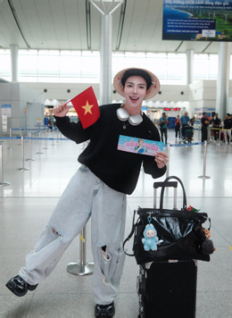 Hậu trường Đức Phúc thi hát ở Nga