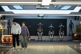 Từ xe điện đến robot: Cú bứt phá ngoạn mục giúp Trung Quốc soán ngôi ...