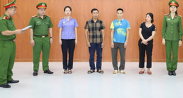 Ba chủ cơ sở tuồn gần 1.000 tấn giá đỗ ngâm nước kẹo ra thị trường